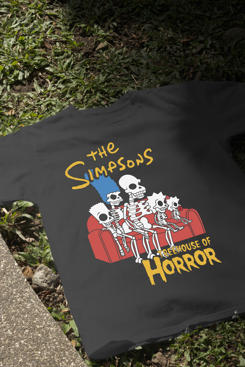 Remera: The Simpsons Treehouse Horror Memoestampados
